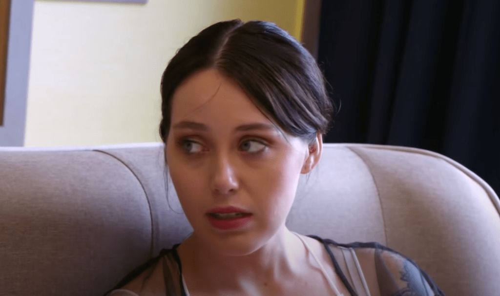 90 Day Fiance: Deavan Rocks New Hairstyle