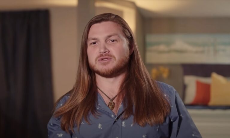 ’90 Day Fiance’: Syngin Colchester Returns To Instagram