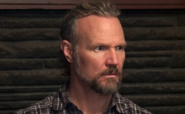 ’Sister Wives’: Kody Defends Polygamy!