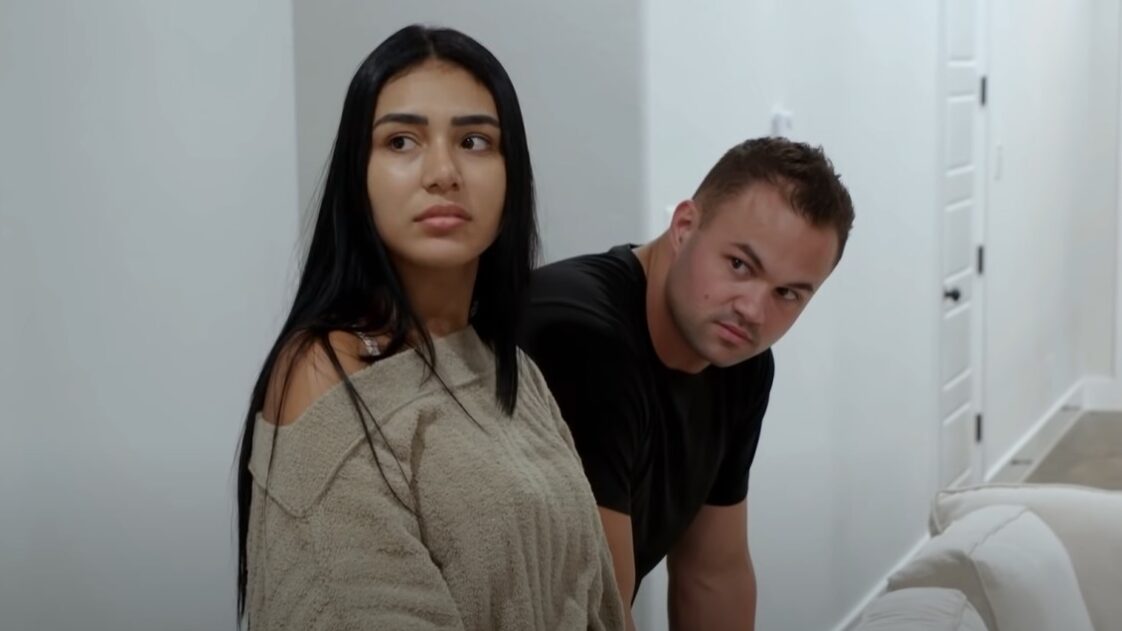 90 Day Fiance: Thais Ramone Shows Off Growing Baby Bump