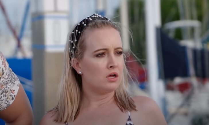 90 Day Fiance star Elizabeth Potthast Commands Attention With New Photos