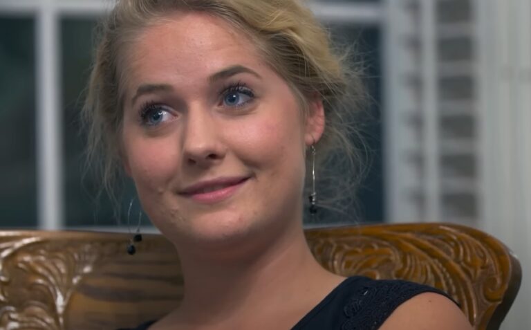 Lydia Plath Opens Up About Sister Hosanna's Absence on 'Welcome to ...