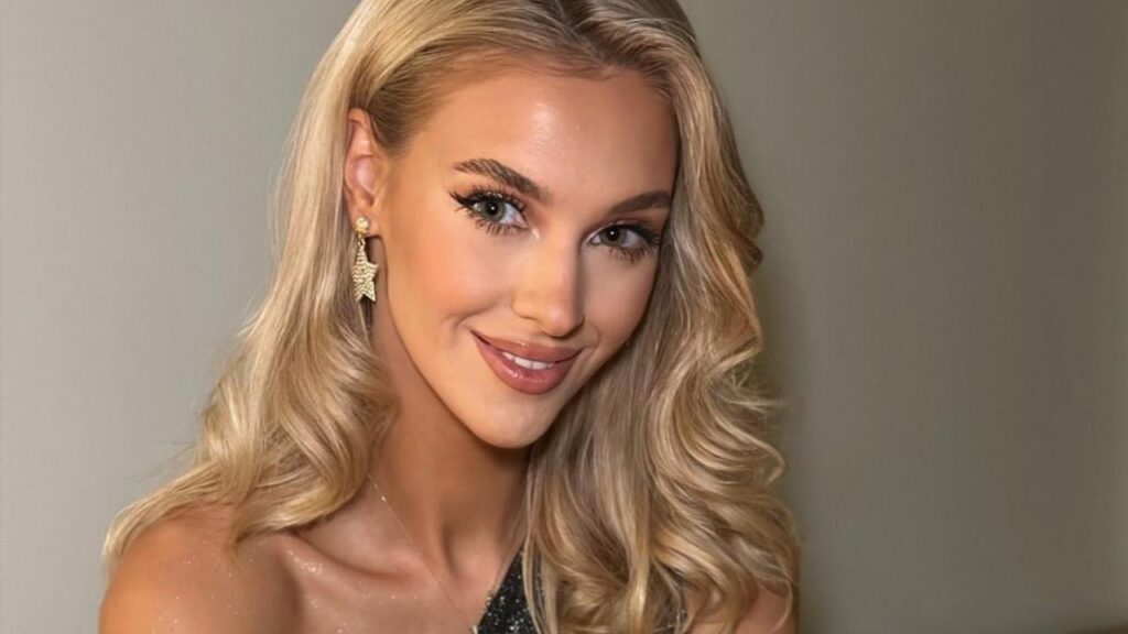 Veronika Rajek's Sensational Gym Outfit Has Fans Flooding to Her Instagram