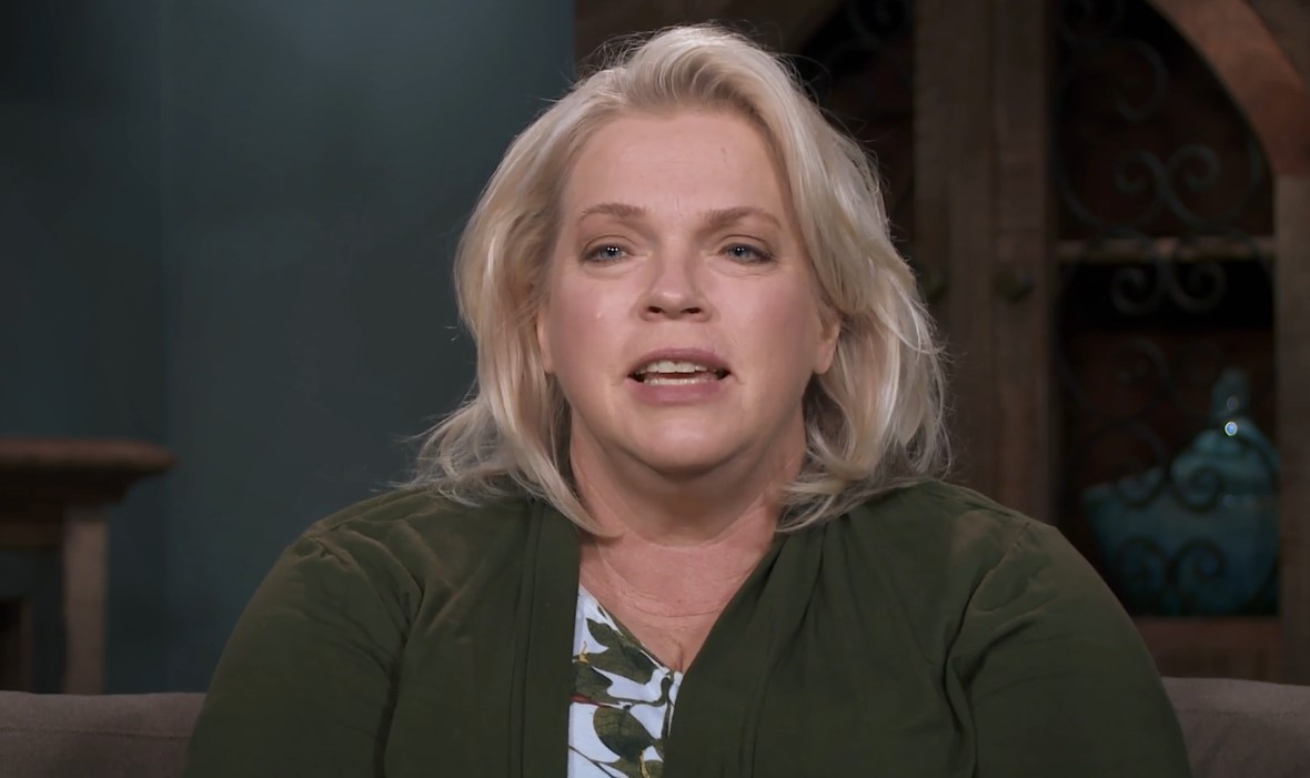 Sister Wives: Is Janelle Brown Leaving Flagstaff?