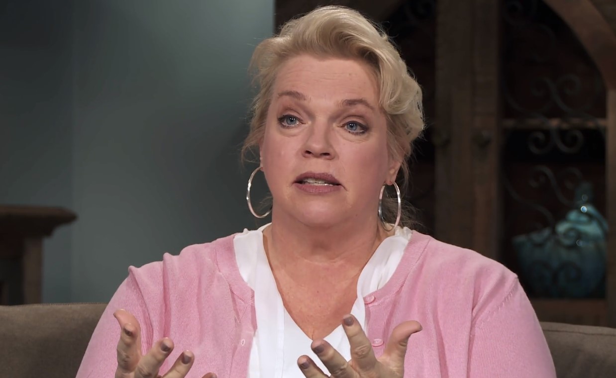 Janelle Brown Speaks Candidly About Life without Kody Brown in Latest ...