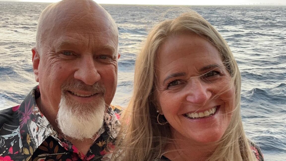 Sister Wives: Christine Brown Flaunts Stunning Body Transformation in ...