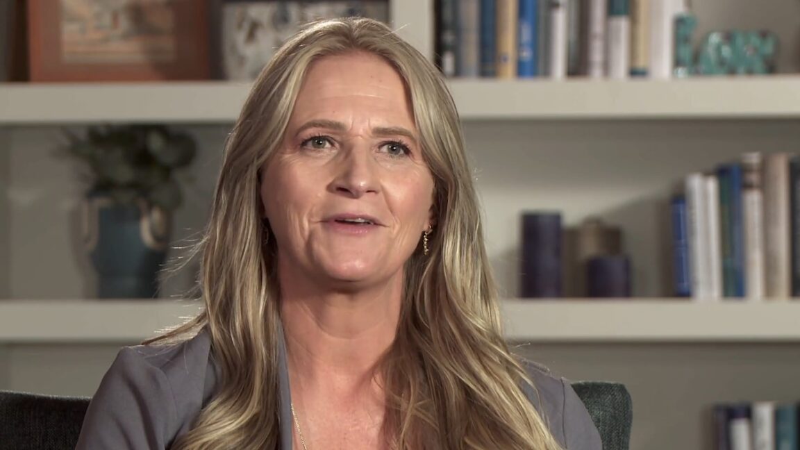 Sister Wives: Christine Brown Flaunts Stunning Body Transformation in ...