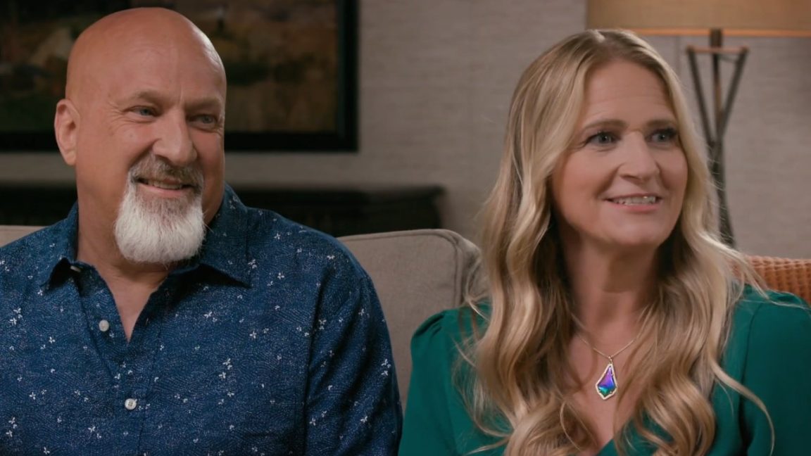 Sister Wives: Christine Brown Flaunts Stunning Body Transformation in ...