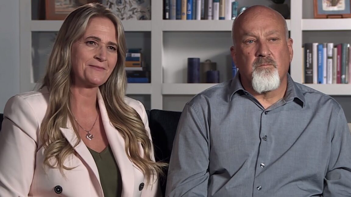 Sister Wives: Christine Brown Flaunts Stunning Body Transformation in ...