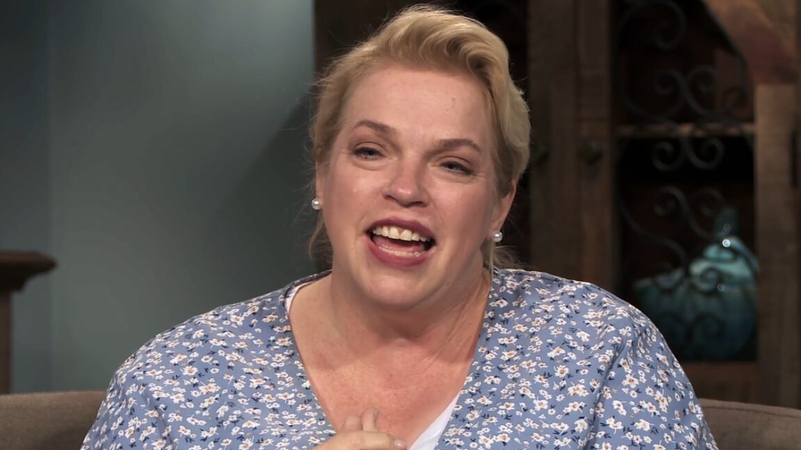 Sister Wives: Robyn Brown Is ‘Scared’ Of Adding Wives To The Family