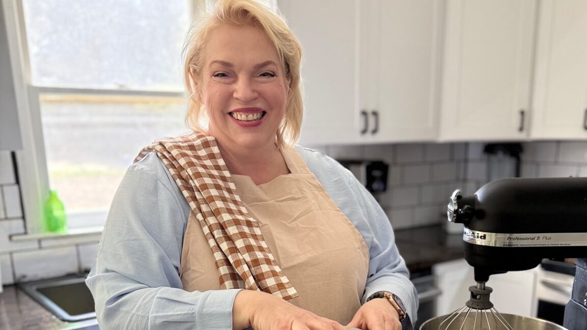 Janelle Brown Embarks on Exciting New Farm Venture With Daughter Maddie ...