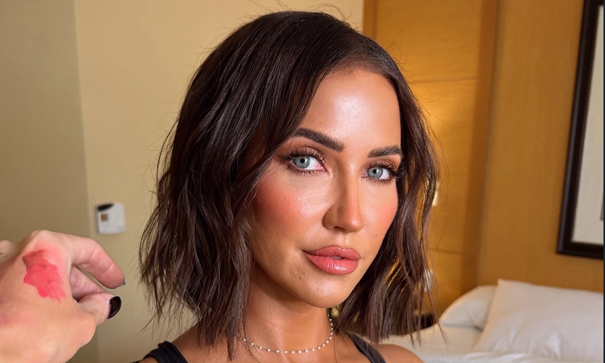 Kaitlyn Bristowe Quietly Got a Boob Job—But Her Bio Update Said It Loud ...